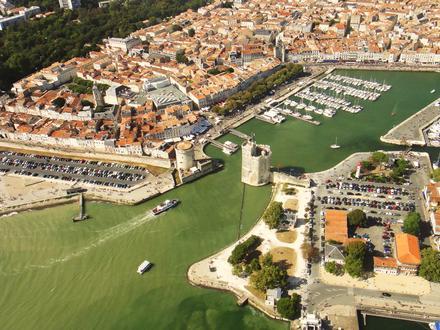 Liste des Code Postal de La Rochelle, Poitou-Charentes - Cybo